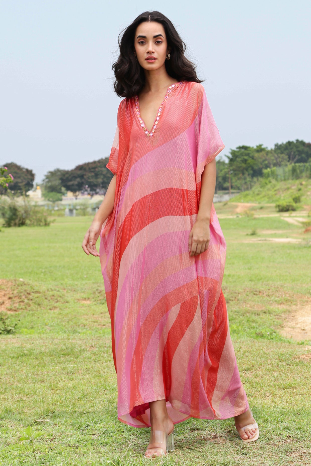 Shimmer Pink Kaftan – Archana Shah